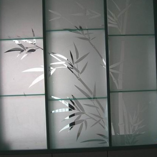 etched glass partition with bamboo pattern